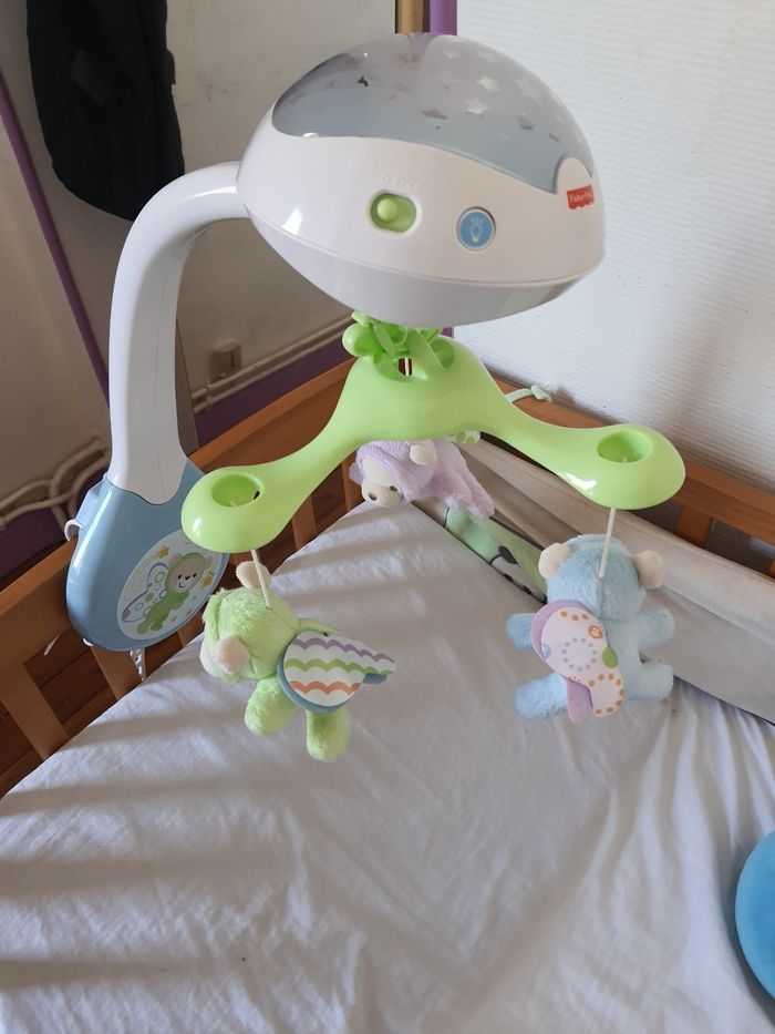 Mobile son et lumiere | Beebs by Kiabi