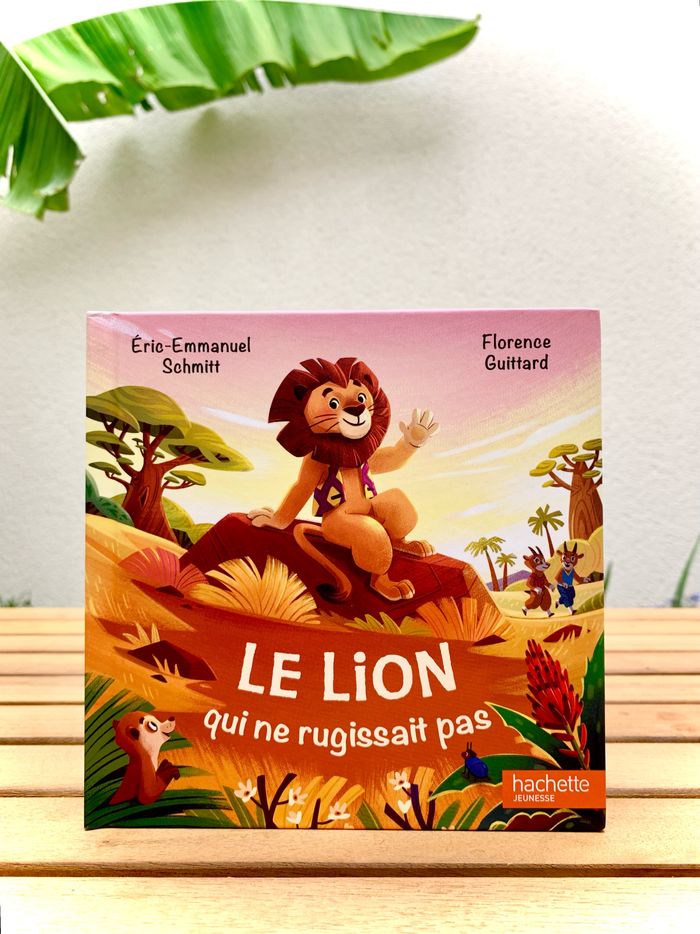 Livre le lion qui ne rugissait pas - Hachette | Beebs