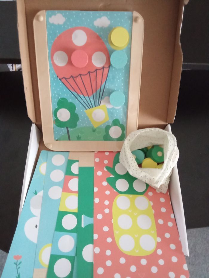 Jeu en bois couleurs Verbaudet avec boîte d'origine , dès 2 ans ...