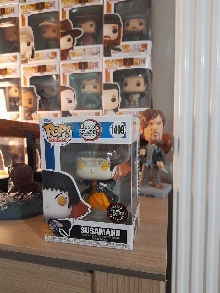 Funko Pop Demon Slayer 1409 Susamaru Glow Chase neuve - Funko Pop ...