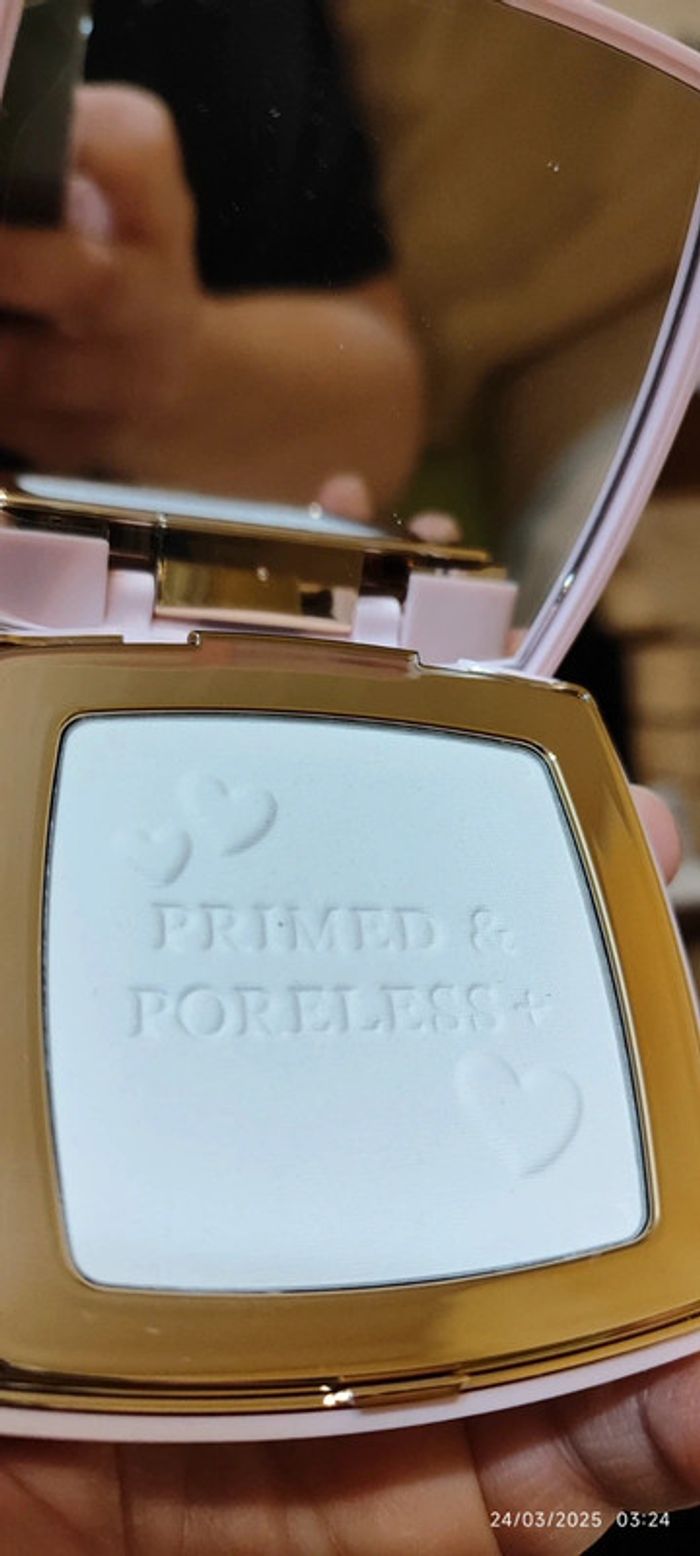 Too Faced Primed & Poreless Pore Blurring & Mattifying Face Powder ...