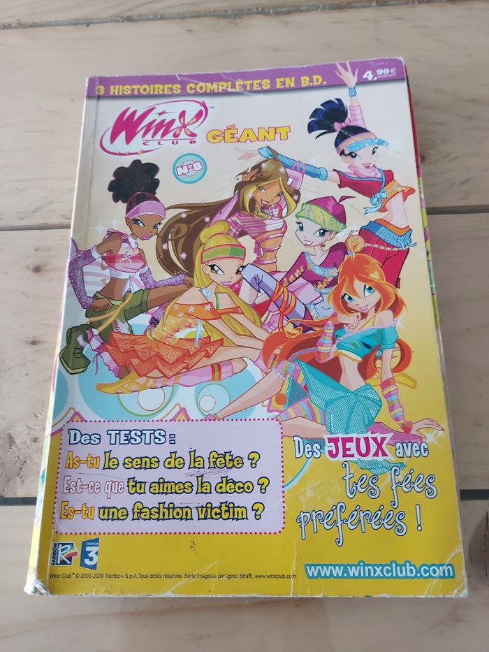 Album Winx club géant - Winx | Beebs