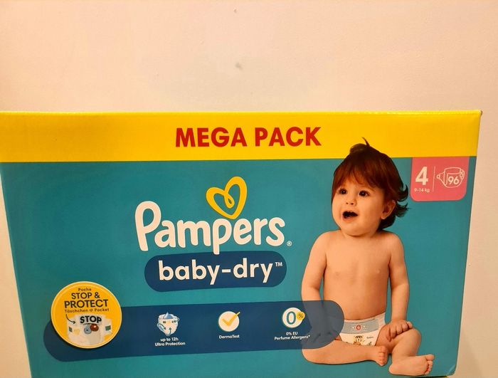 Carton mega pack de 96 couches Pampers - Pampers - 6 mois | Beebs