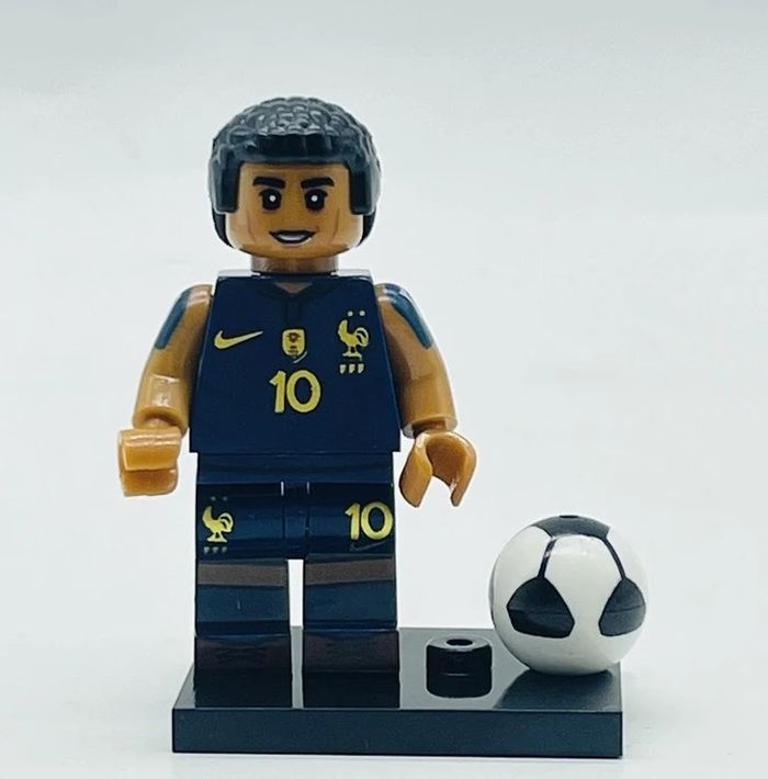 Personnage Lego neuf foot Kylian Mbappé Equipe de France : Achat ...