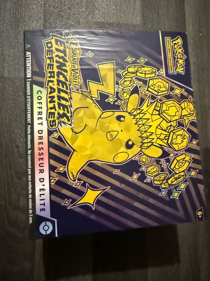 Coffret Dresseur D’élite ETB – Étincelles Déferlantes EV08 (Pikachu ...