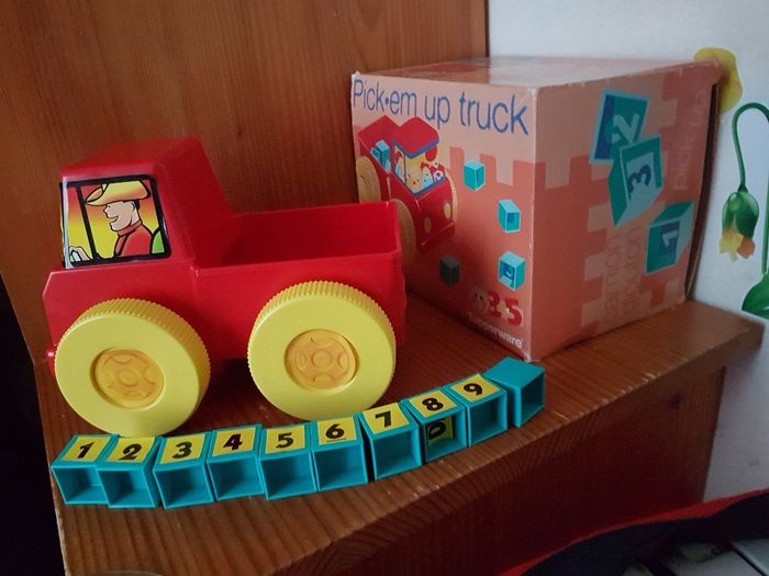 Jeu Tupperware Camion balayeuse - Tupperware | Beebs