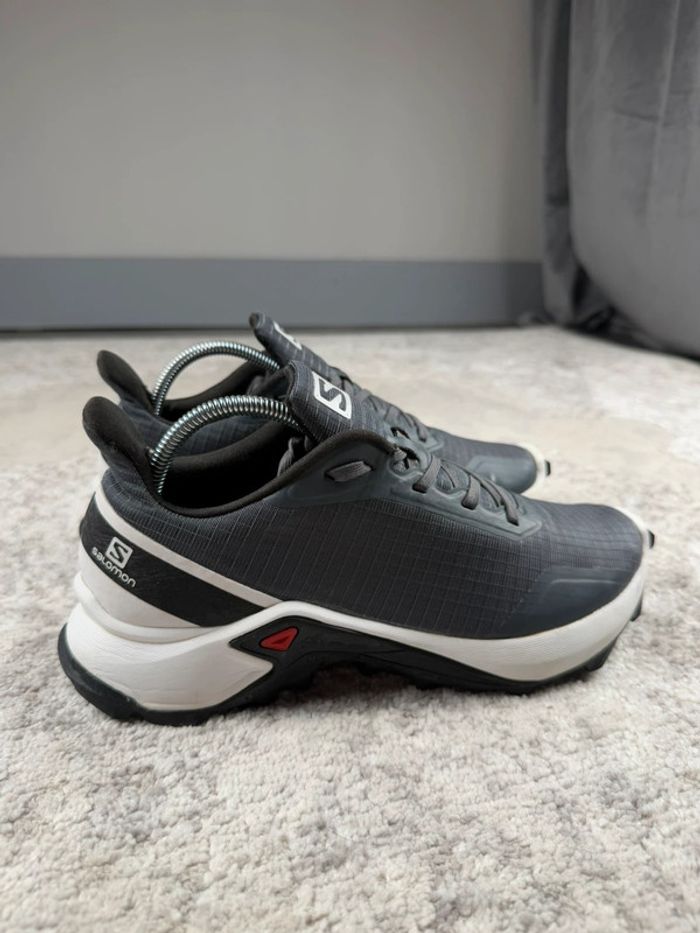 Salomon Alpha Cross Blast - Black & White - Salomon | Beebs