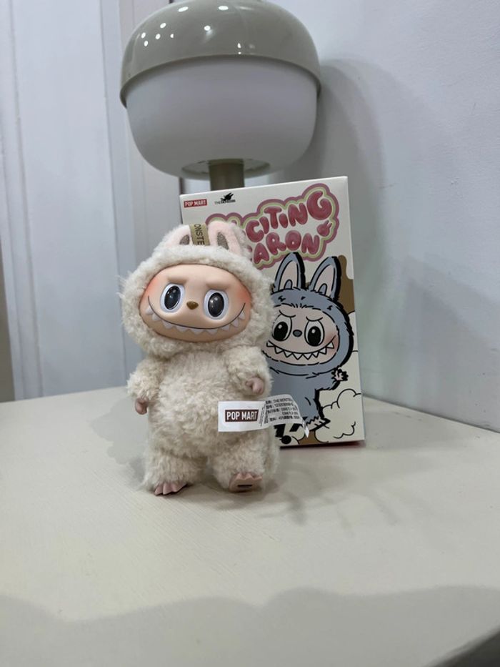 Labubu tasty macaron vinyl face / blind box soymilk - POPMART | Beebs ...
