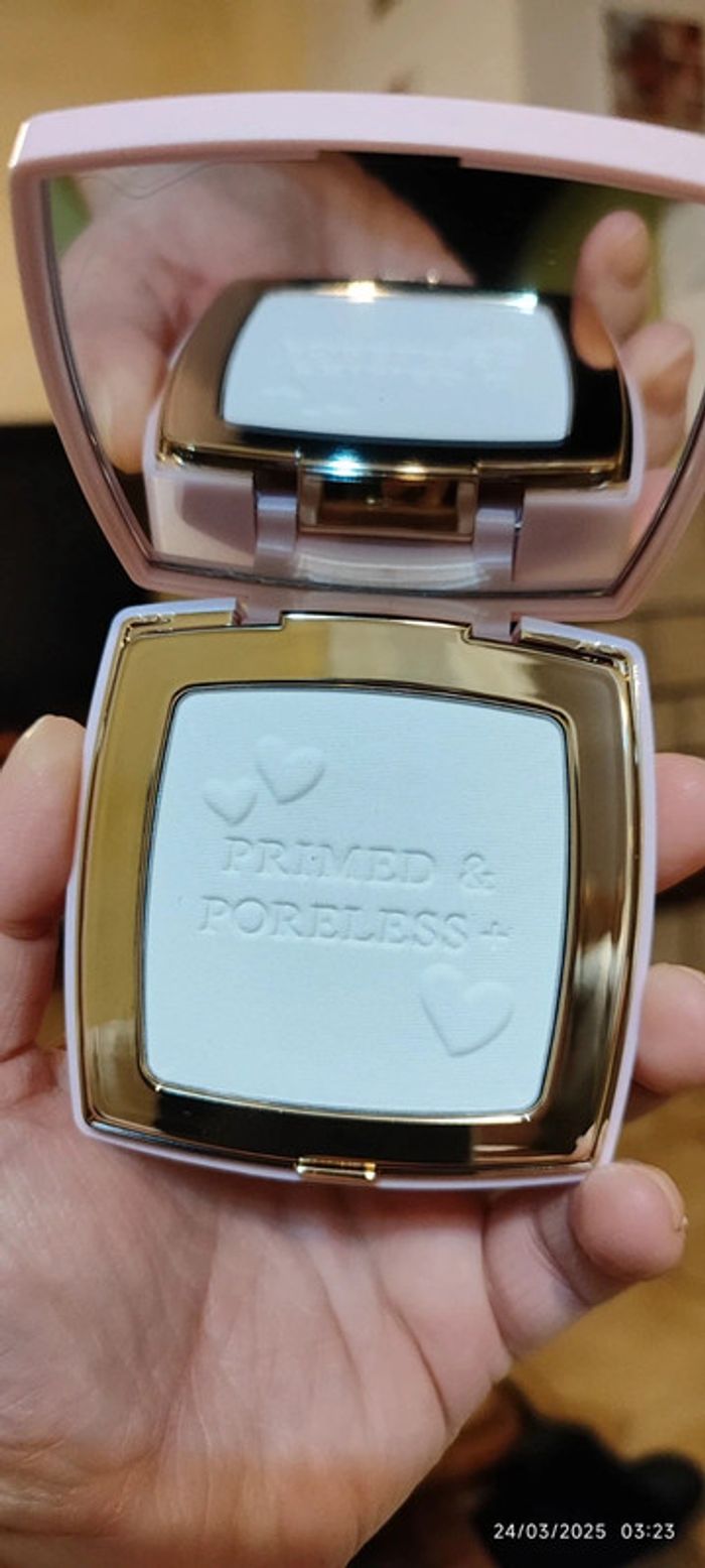 Too Faced Primed & Poreless Pore Blurring & Mattifying Face Powder ...