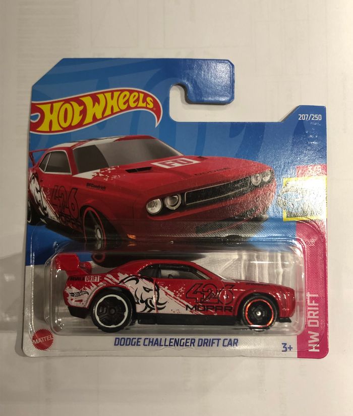 Miniature hot wheels Dodge challenger drift car 1/64 - Hot wheels | Beebs