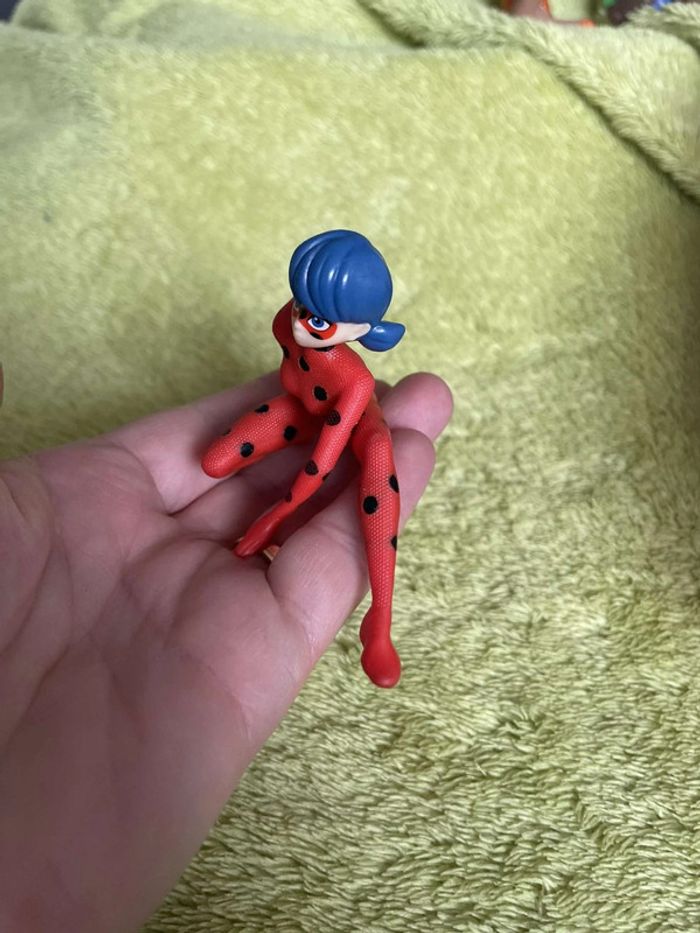 Figurine Jouet Miraculous Ladybug kinder Maxi - Miraculous | Beebs