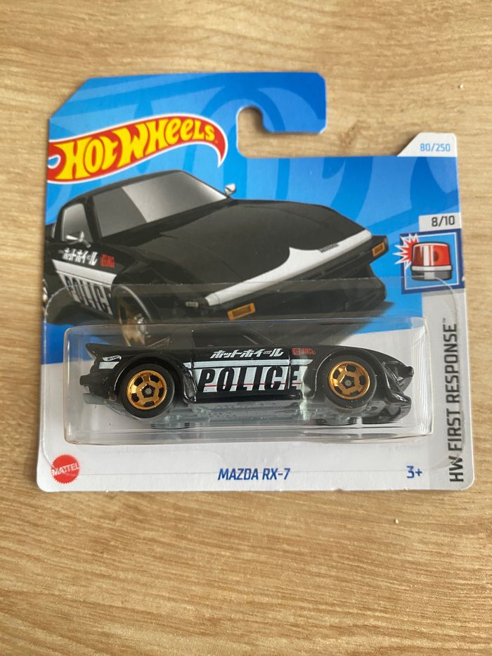 Miniature hot wheels Mazda RX-7 police - Hot wheels | Beebs