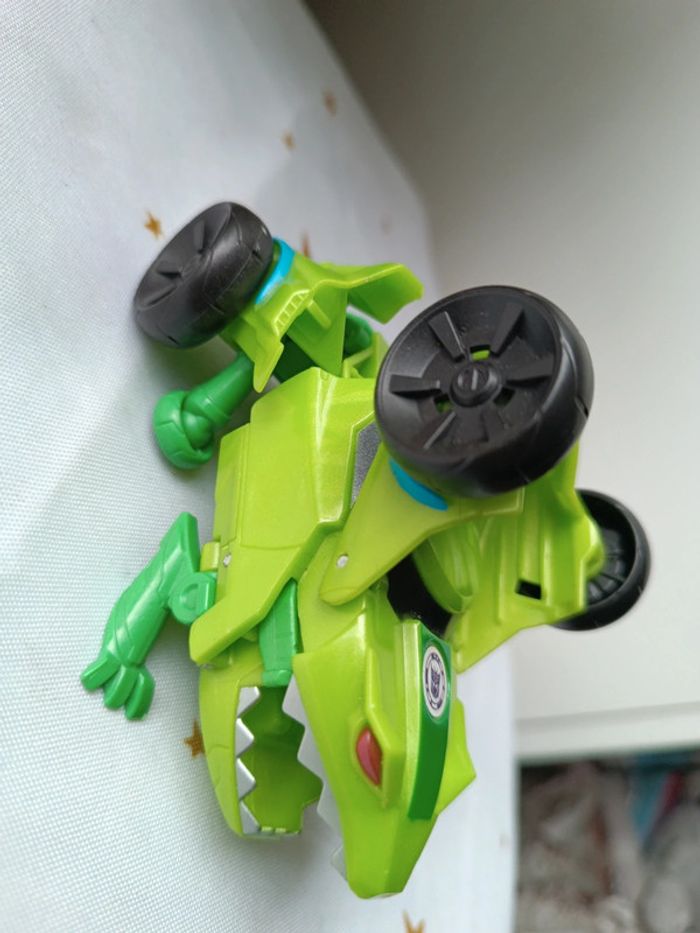 Voiture vert green disguise springload transformable morphin robot ...
