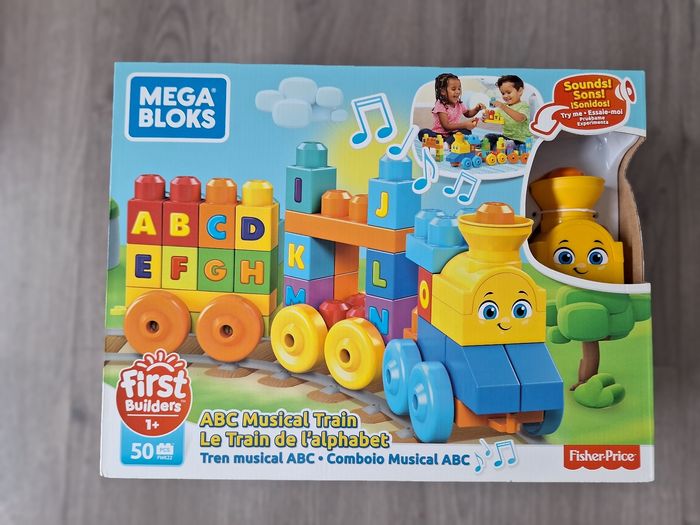 Train lego alphabet - Lego | Beebs