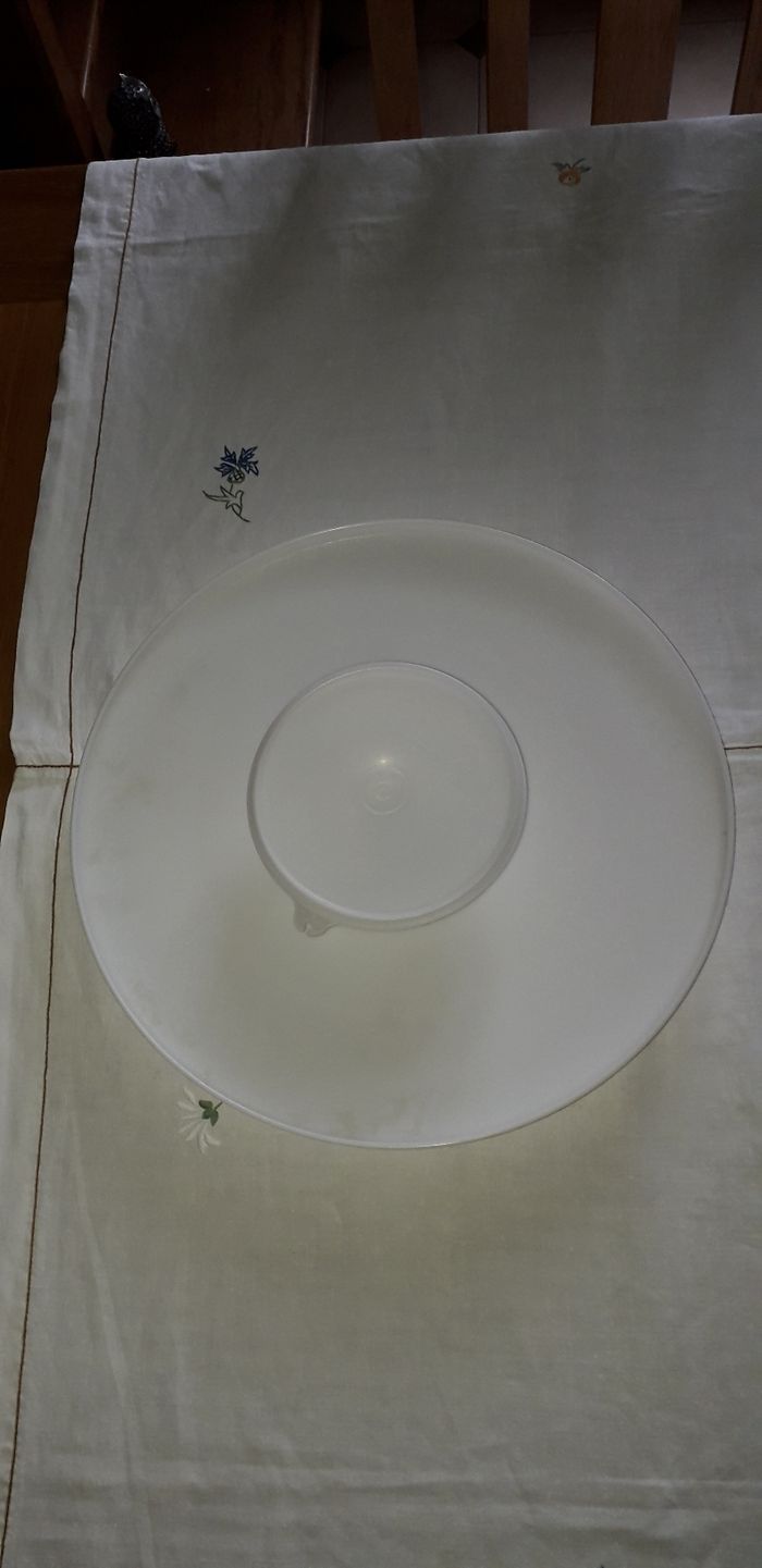Plateau : Achat occasion | Vaisselle et art de la table Tupperware ...
