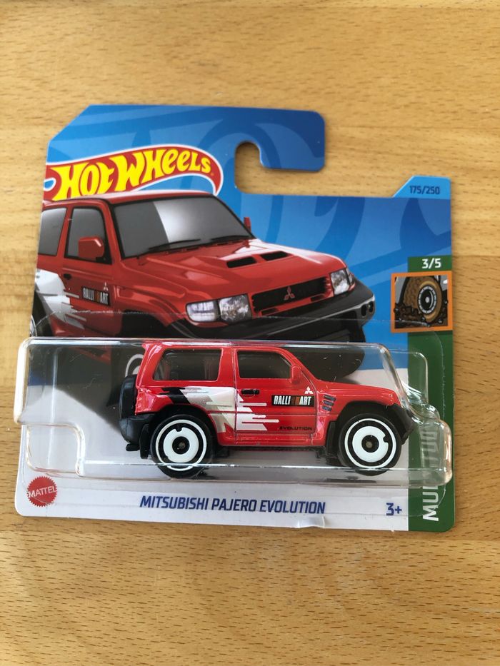 Miniature hot wheels Mitsubishi pajero evolution - Hot wheels | Beebs ...