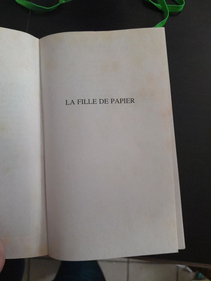 " La jeune fille de papier " Guillaume Musso : Achat occasion | Autres livres Bon état