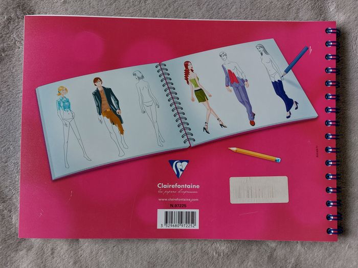 Cahier de dessin Fashion Model Clairefontaine - Clairefontaine | Beebs
